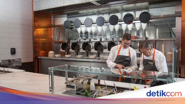 Restoran Ini Pakai Robot untuk Memasak