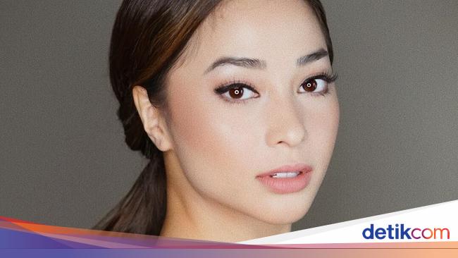 Seperti Ini Wajah 12 Artis Indonesia yang Filler dan Botox Bibir Hingga ...