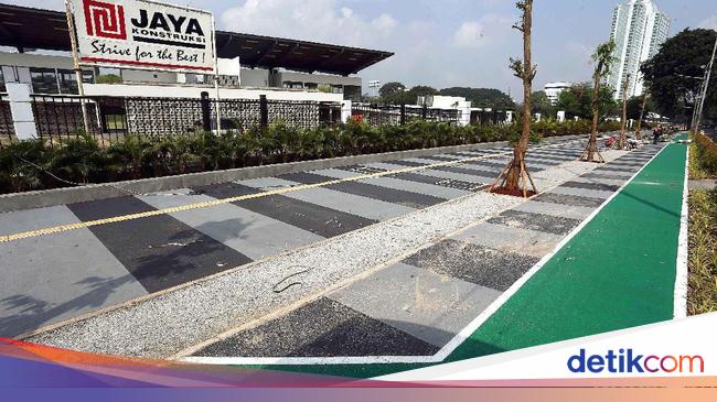 Cantiknya Pedestrian Jalan di Kawasan GBK Senayan