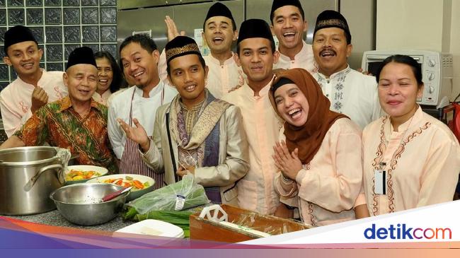 Istri Ustad Maulana Meninggal Dunia