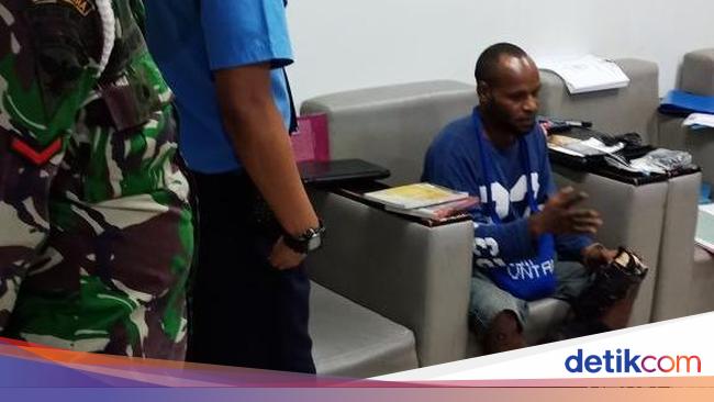 Polisi Limpahkan Kasus Candaan Bom di Lion Air ke PPNS Kemenhub Polisi Limpahkan Kasus Candaan Bom di Lion Air ke PPNS Kemenhub