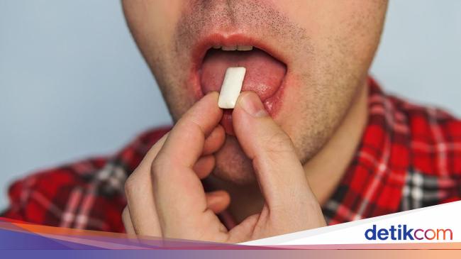 Kunyah Permen Karet Sambil Jalan Bisa Bikin Pria Lebih Langsing Kunyah Permen Karet Sambil Jalan Bisa Bikin Pria Lebih Langsing