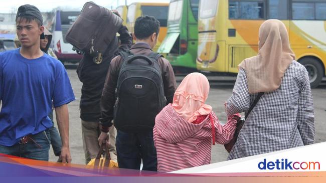 Terminal Guntur Garut Siapkan 182 Bus untuk Angkut Pemudik