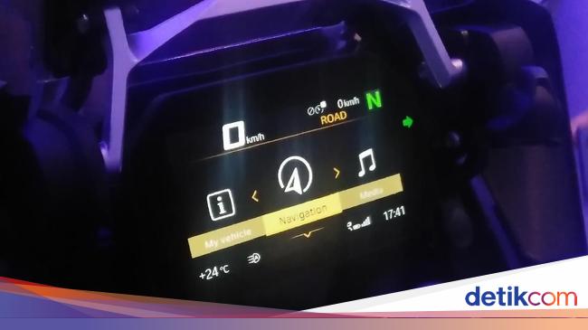 Motor BMW Punya Layar TFT Canggih, Beda dari yang Lain