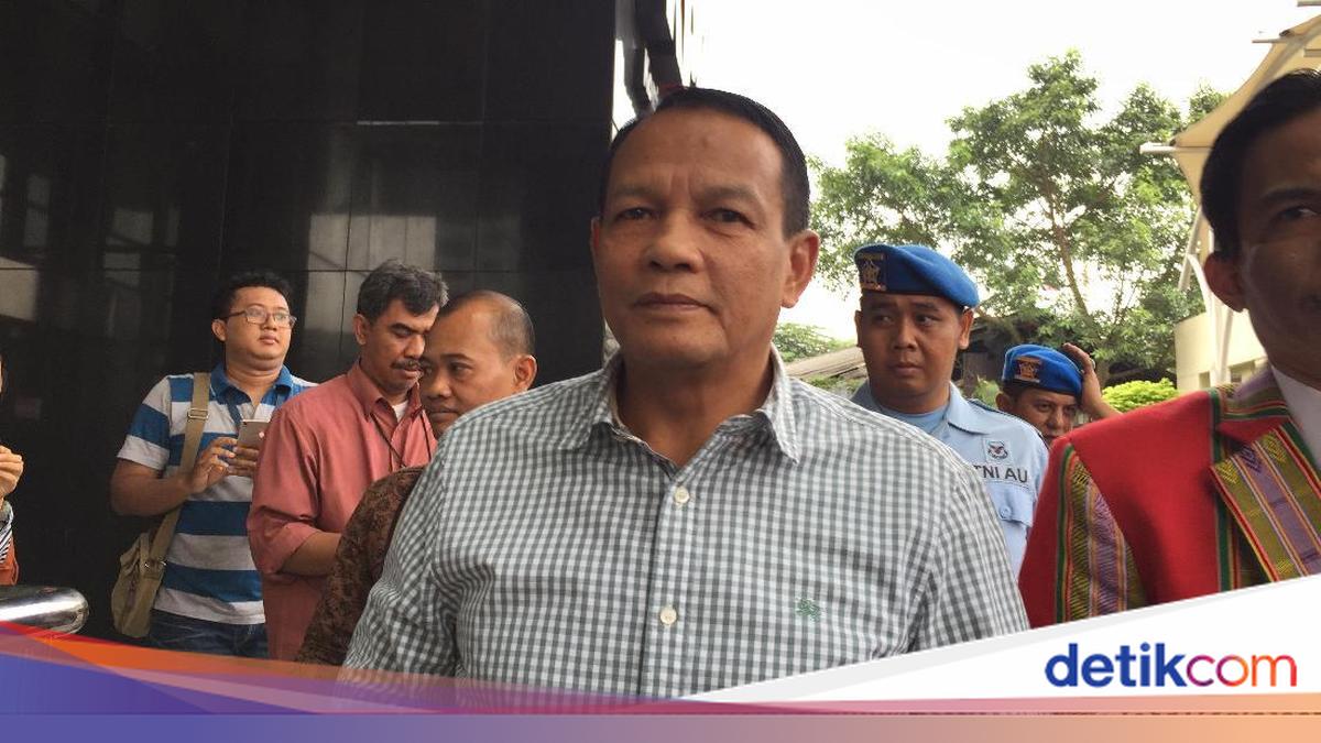 Disebut Terima Rp 17 M di Kasus AW-101, Eks KSAU Agus Supriatna: Ngarang