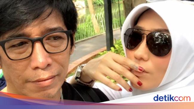 Dina Risty Ungkap Tingkah Romantis Parto Patrio Selama 23 Tahun Menikah
