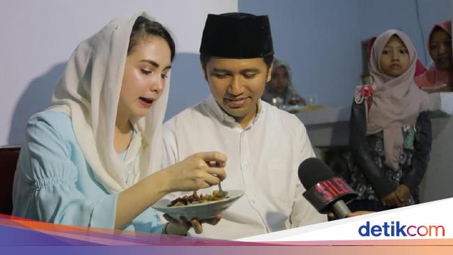 Kupatan di Trenggalek, Emil Dardak Didoakan Jadi Wagub Kupatan di Trenggalek, Emil Dardak Didoakan Jadi Wagub