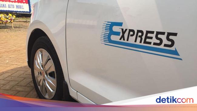 Taksi Express Diancam Pailit