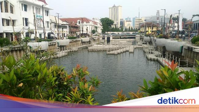 Kali Besar Kota Tua Jakarta yang Makin Instagramable