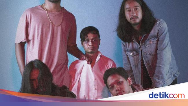 .Feast Kembali dengan 'Peradaban'