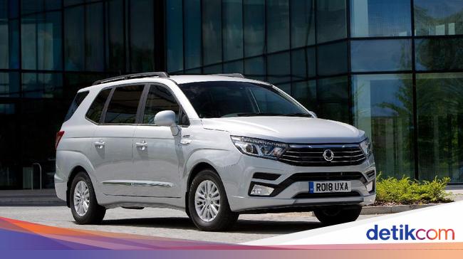 MPV Korea Ini Oke Juga, Pakai Transmisi Punya Mercy Lagi