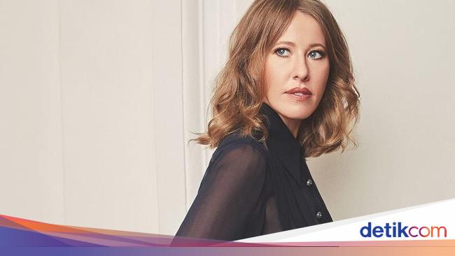 Protes Putri Baptis Putin dan Seleb Atas Invasi Rusia ke Ukraina