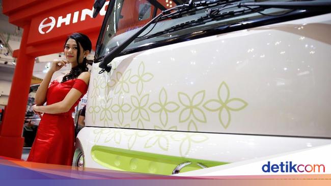 Hino Kenalkan Bus Masa Depan Poncho Electric Vehicle