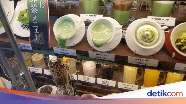 Panasnya Udara di Jepang Membuat Display Makanan Plastik Meleleh
