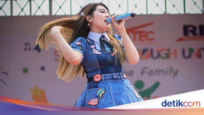 Via Vallen Akhirnya Buka Suara soal Disentil Jerink SID Via Vallen Akhirnya Buka Suara soal Disentil Jerink SID