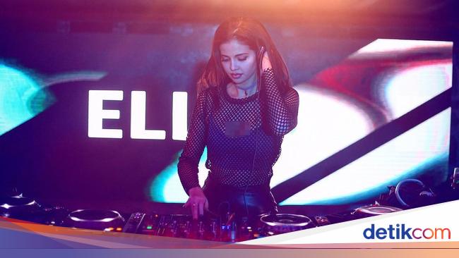 Terpikat Pesona Elly, DJ Seksi yang Bikin Hati Pria Deg-degan