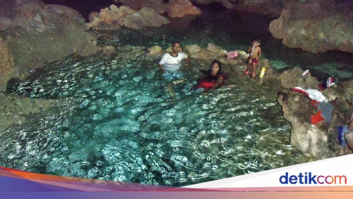 Indahnya Gua Tempat Putri Pelangi Mandi di Ambon