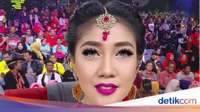 Erie Suzan Terkesan, Bikin Lagu untuk MUA Aditya Hergun