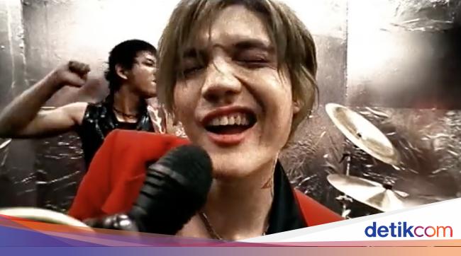 Pakai Narkoba Untuk Bermusik, Apa Saja Karya Ozzy Albar