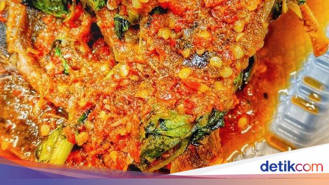 10 Kreasi Bebek Rica Rica yang Pedas Nonjok Ini Dijamin Bikin Ngiler