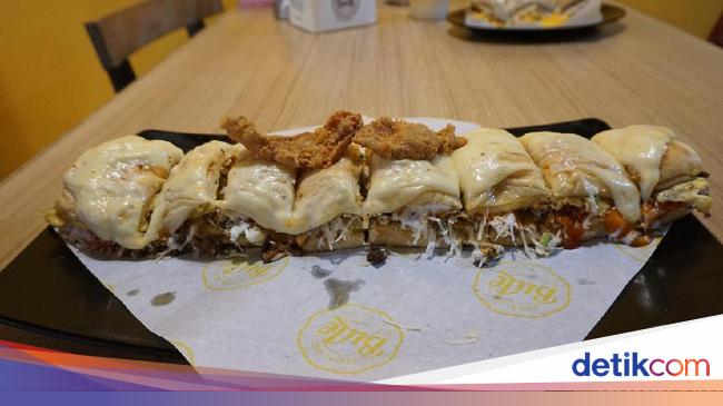 Kedai Roti Bule: Yummy! Roti Long John Mozzarella yang Kekinian