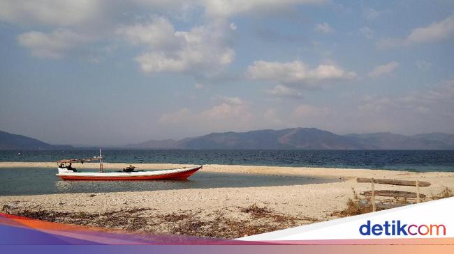 Indahnya Pulau Nisa Pudu di Dompu dengan Pasir Putihnya