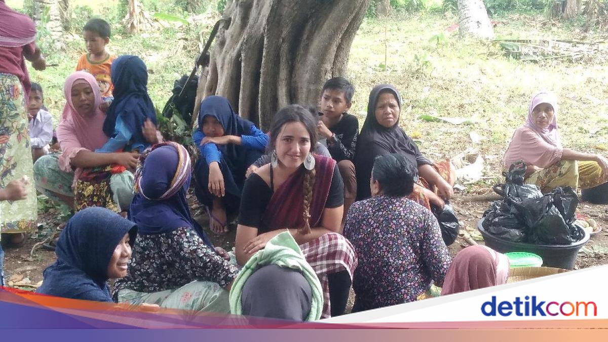 Melihat Ritual Rasa Syukur Masyarakat Adat di Desa Sapit Lombok