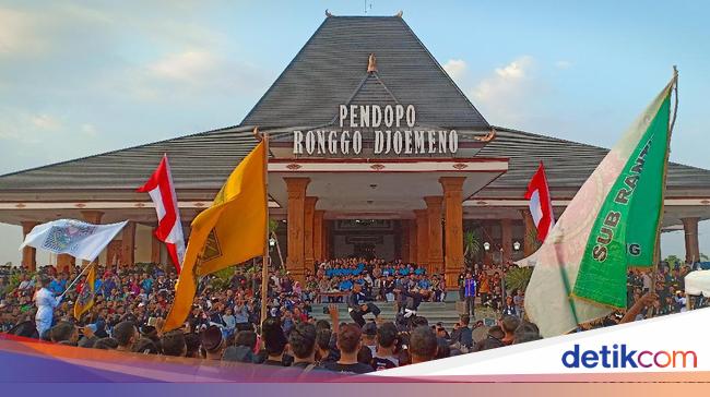 Parade Pendekar, Bukti Bahwa Perguruan Silat di Madiun Bisa Rukun