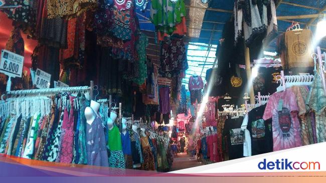 Pasar Muludan Cirebon Dongkrak Omzet Pedagang hingga Miliaran