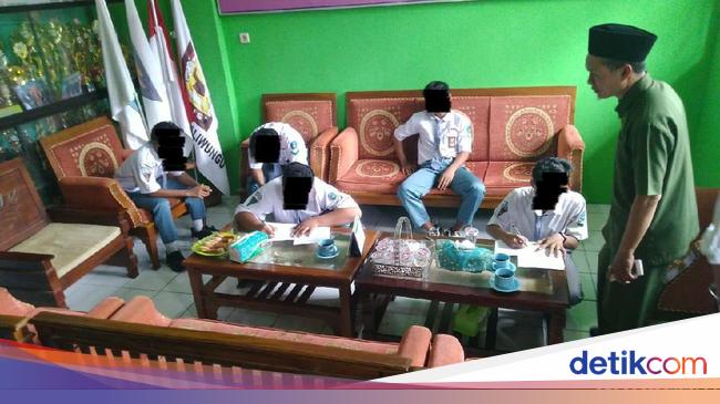 Murid-murid yang Viral Membully Guru di Kendal Teken Surat Pernyataan