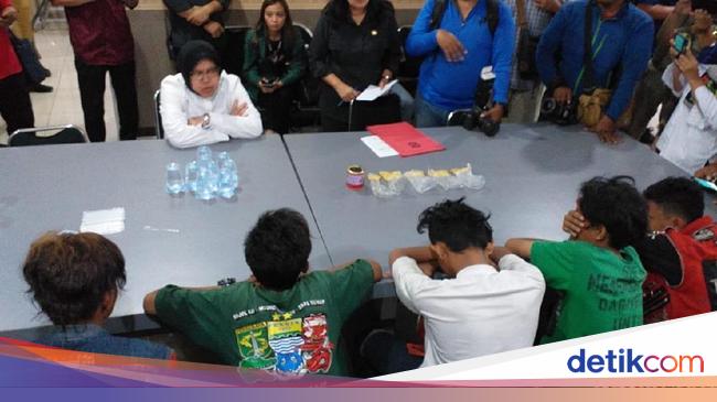 Anak di Surabaya Mabuk Lem, Apa Sih Bahayanya Ngelem?