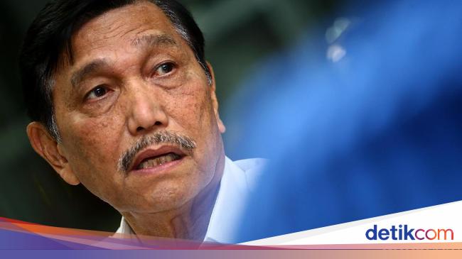 Tarik Investasi, Luhut Bawa Menlu China Kunjungi Danau Toba Tarik Investasi, Luhut Bawa Menlu China Kunjungi Danau Toba