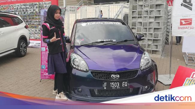 Mobil Modif Keren Cewek Berkerudung Ini Habiskan Rp 400 Juta