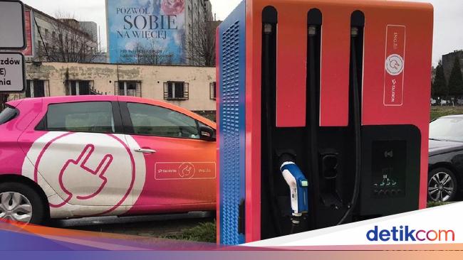 Mobil Listrik di Jabar Diusulkan Kena Pajak 10%