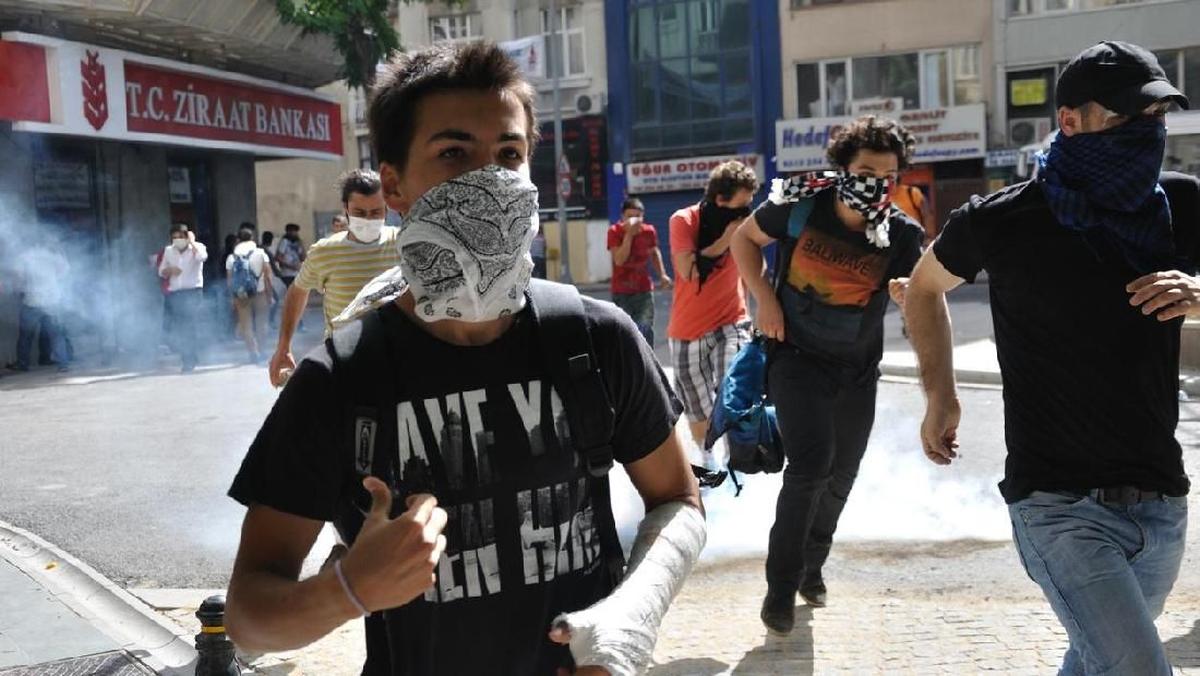 'Masker' Favorit Pemotor, Ini Kata Dokter Paru Soal Buff dan Slayer