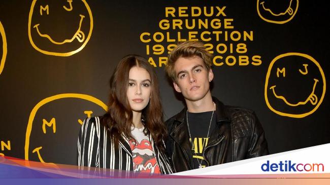 Marc Jacob Curi Desain Ikonik Nirvana?