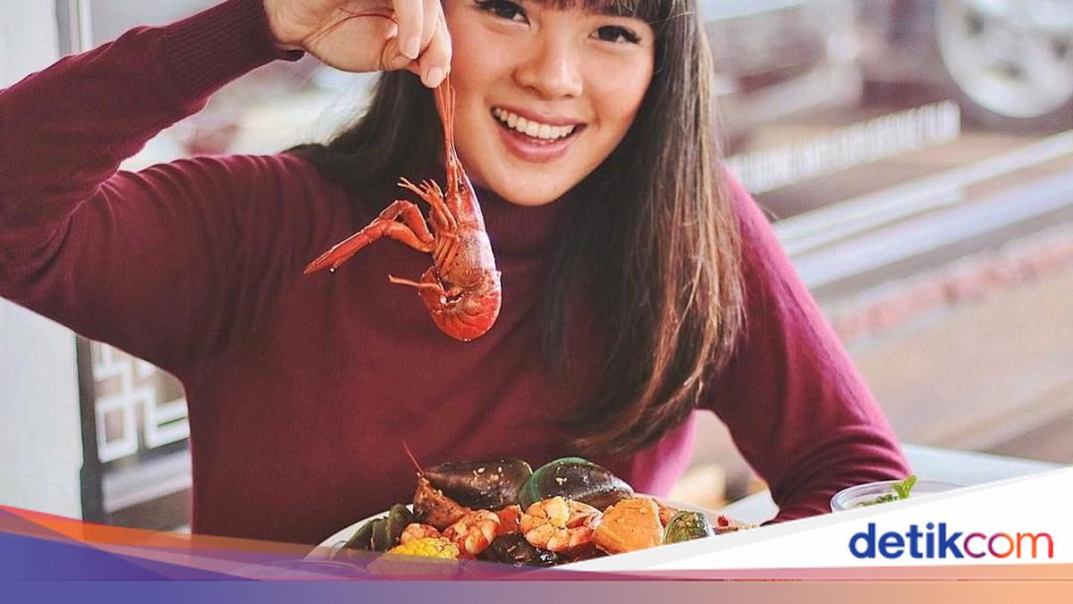 5 Food Vlogger Indonesia Ini Sukses Tarik Perhatian dan Bikin Ngiler