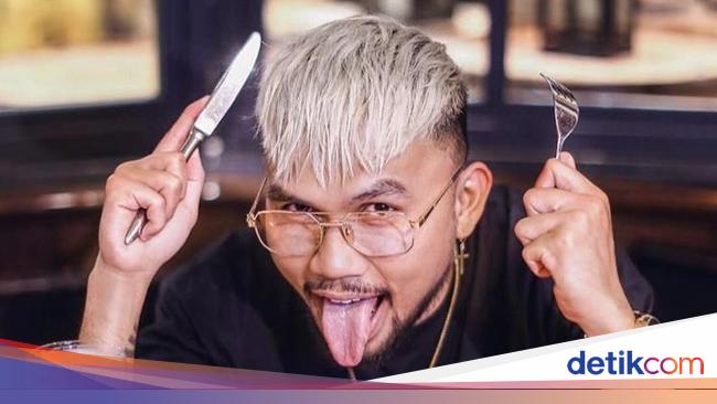 Roy Ricardo Rapper yang Doyan Banget Steak dan Kentang Goreng