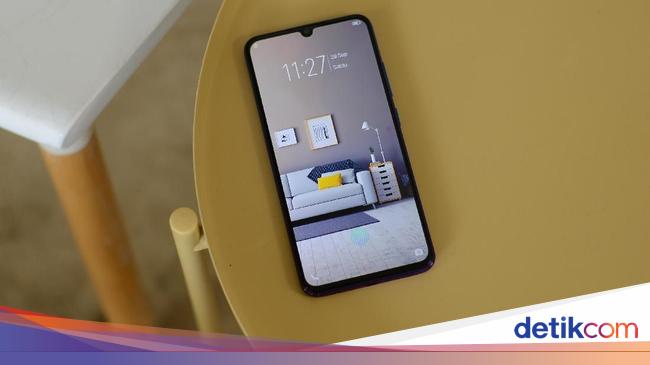 Resolusi 2019, Beli Smartphone Baru atau Optimalkan yang Ada?