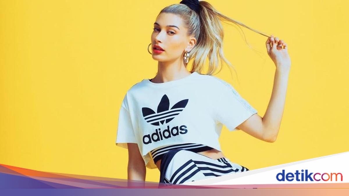 Strandid, Pose Tarik Rambut yang Lagi Hits di Instagram
