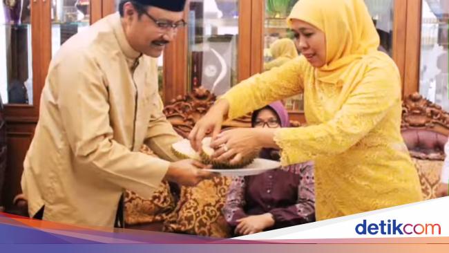 Jelang Dilantik, Khofifah Ajak Gus Ipul dan Risma Makan Lorjuk hingga ... Jelang Dilantik, Khofifah Ajak Gus Ipul dan Risma Makan Lorjuk hingga ...