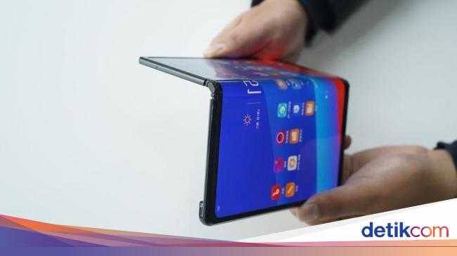 Jejak Langkah Oppo Bikin Ponsel Layar Lipat