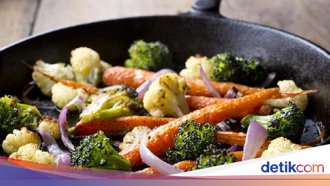 Mau Masak Brokoli yang Hijau Cantik Seperti Bikinan Resto? Ini Tipsnya