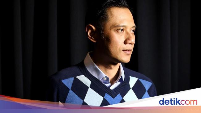 Tukang Cukur Asgar Jadi Andalan AHY Jaga Penampilan Rambut Tetap Rapi