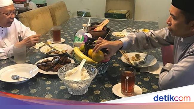 Hobi Gelar Jamuan Makan di Rumah, Ini Menu Suguhan Ma'ruf Amin