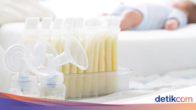 Begini Cara Menyimpan ASI yang Benar di dalam Kulkas agar Awet