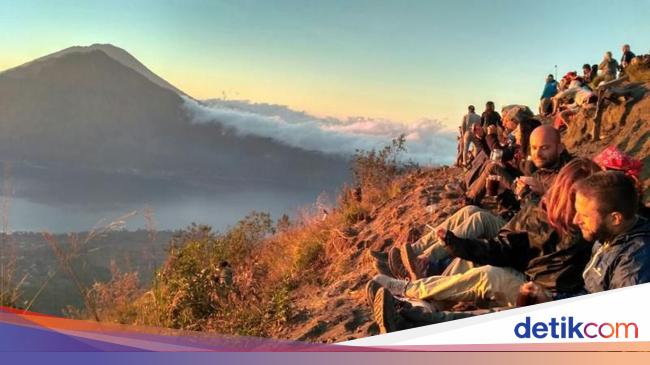Ada Upacara Adat, Pendakian di Gunung Batur Ditutup 14-15 Oktober
