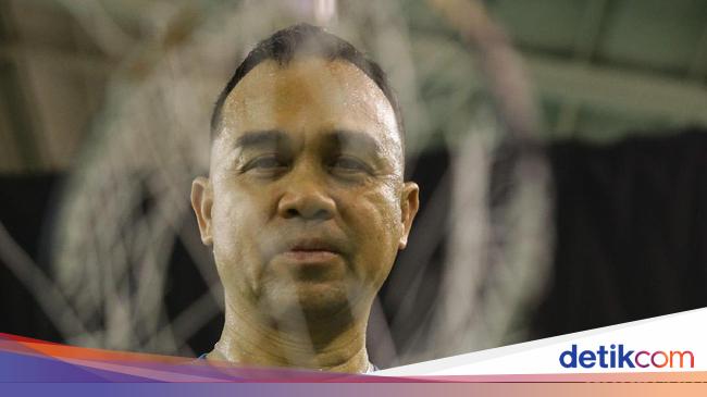 Seperti Apa Sih Rionny Dibandingkan Richard, Rexy atau Marlev Mainaky?