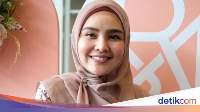 10 Tahun Berkarya, Ini Kunci Sukses Ria Miranda Gaet Pelanggan Se-Nusantara
