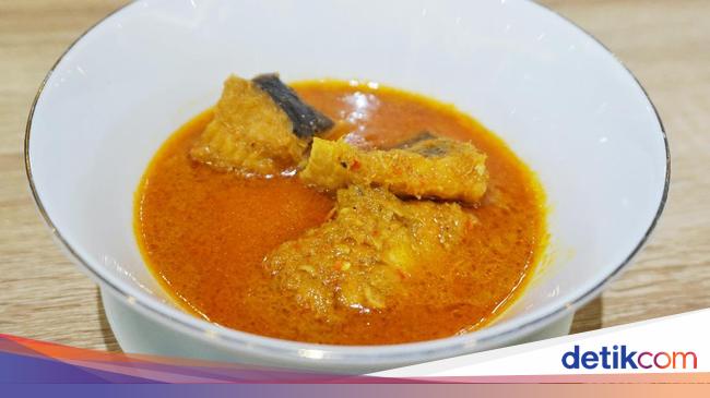 Kampoeng Bangka : Sedapnya Ikan Pari yang Dipadu Sambal Rusip Khas Bangka